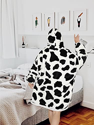 IamaCos Wearable Blanket Hoodie Cow Spot, Oversized Pullovers Sherpa Blanket Sweatshirt, Warm Cozy Throw Blanket, Thick TV Blanket for Women Men, Sofa Napping Working Camping Trip, One Size Fits All