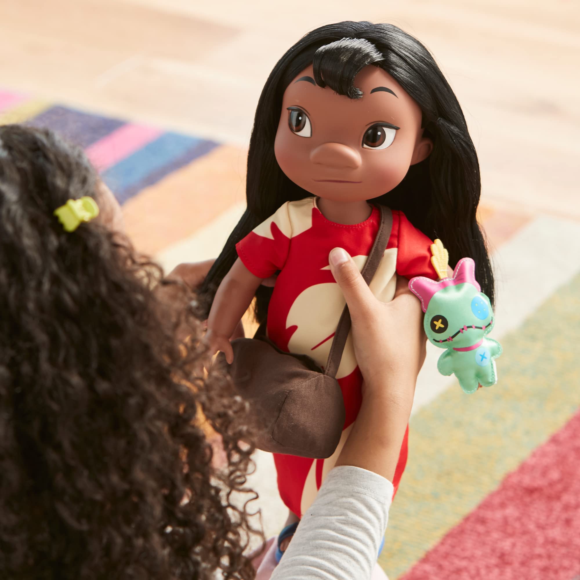 Disney Animators' Collection Lilo Doll β Lilo & Stitch β 16 Inches - Scrump with Molded Details, Fully Posable Toy in Satin Dress - Suitable for Ages 3+ Toy Figure