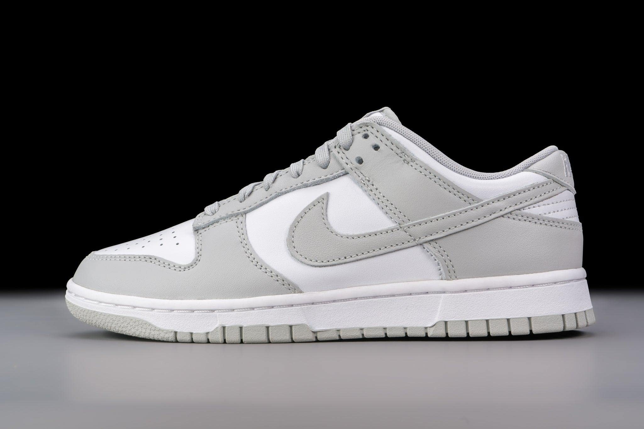 Nike Men's Low-Top Sneakers, White Grey Fog, 11