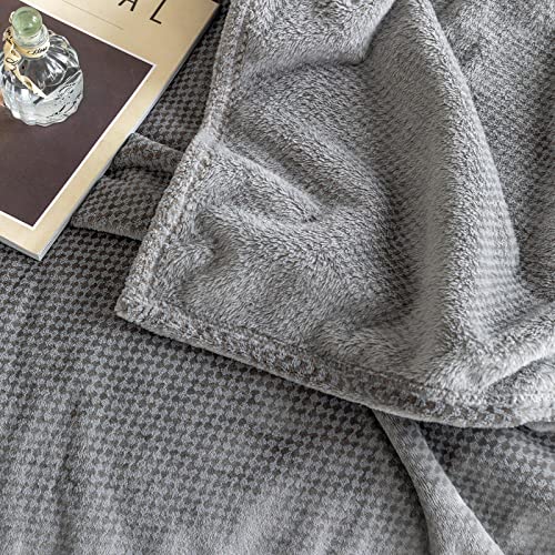 Qidordour Throw Blankets, Checkered Blanket, 60x80 Inch Flannel Fleece Jacquard Bed Throw, 310GSM Soft Microfiber Plush Fuzzy Cozy Luxury Bed Blanket for Couch, Sofa, Bedroom, Travel, Christmas, Grey