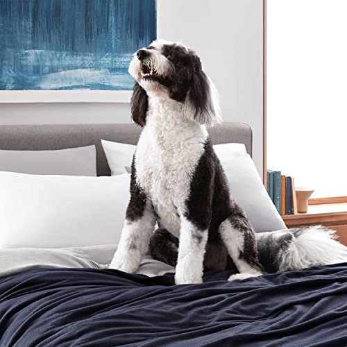 Martex Fleece Blanket King Size - Fleece Bed Blanket - All Season Warm Lightweight Super Soft Anti Static Throw Blanket - Navy Blanket - Hotel Quality- Blanket For Couch (108x90 Inches, Navy)