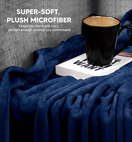 Utopia Bedding Fleece Blanket Queen Size Navy 300GSM Luxury Bed Blanket Anti-Static Fuzzy Soft Blanket Microfiber (90x90 Inches)