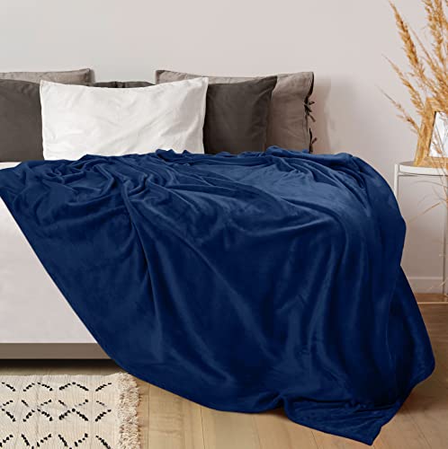 Utopia Bedding Fleece Blanket Queen Size Navy 300GSM Luxury Bed Blanket Anti-Static Fuzzy Soft Blanket Microfiber (90x90 Inches)