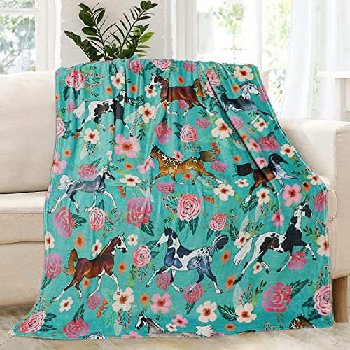 Metawu Horse Blanket Animal Blanket for Women Girls Who Love Horses 60”x50” Throw Fleece Blanket in Home Bed Sofa Chairs Dorm