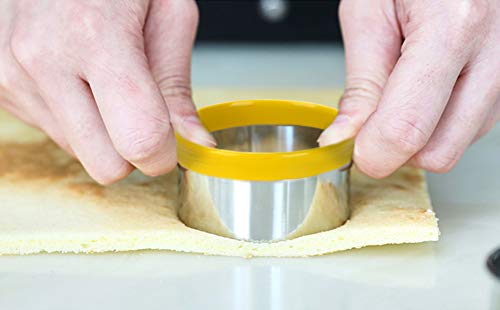 Round Cookie Biscuit Cutter Set - 12 Pack Pastry Cutters in Graduated Sizes for Donut, Dough, Fondant, Clay - Stainless Steel Circle Cutter Cake Ring Molds with Colorful Rubber Coating