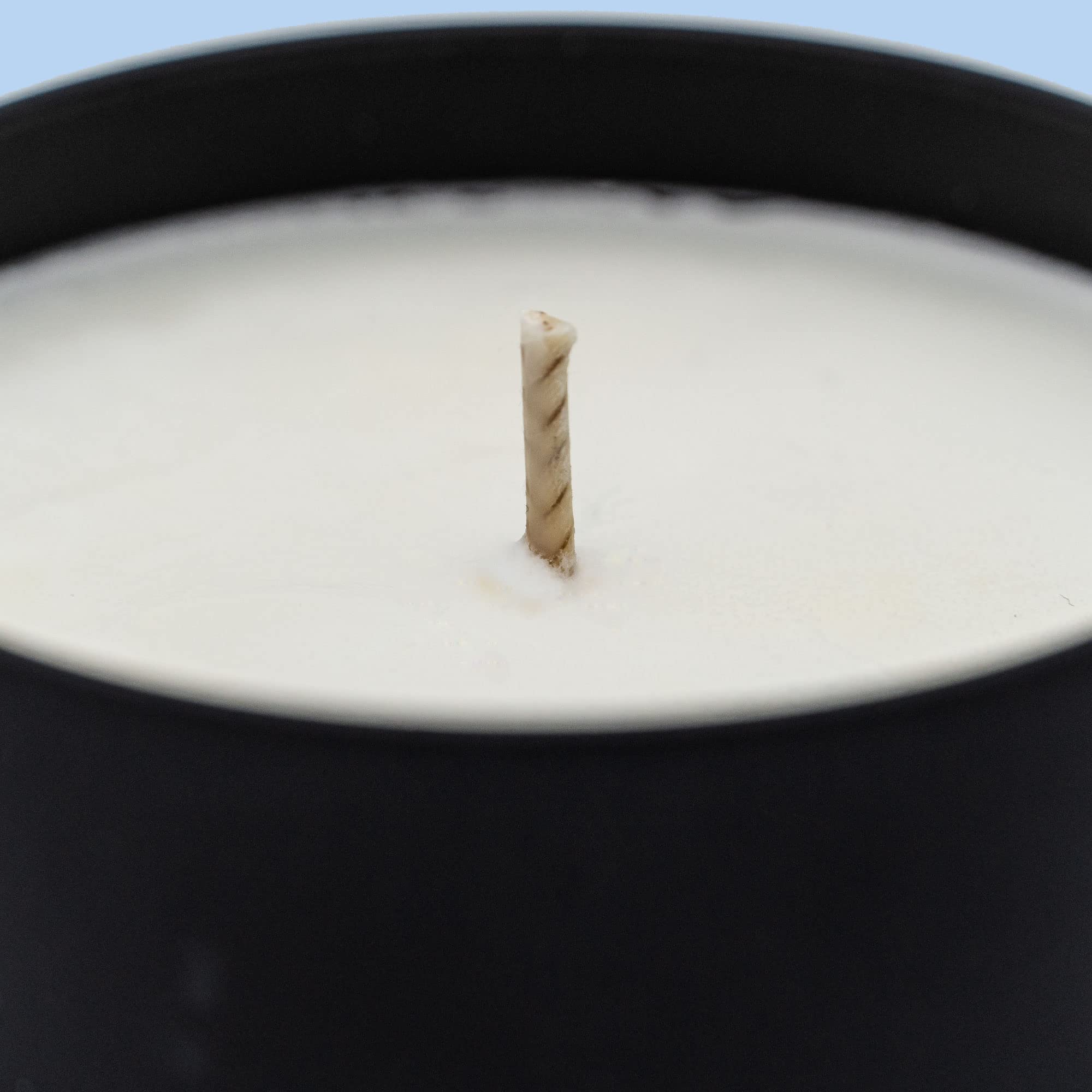Briganti Vanilla Cupcake Luxury Soy Candle, Scented Home Decor | Natural Soy Wax Infused w/Essential Oils - Vanilla Bean + Buttercream + Cake + Bourbon | 8oz Premium Black Tin