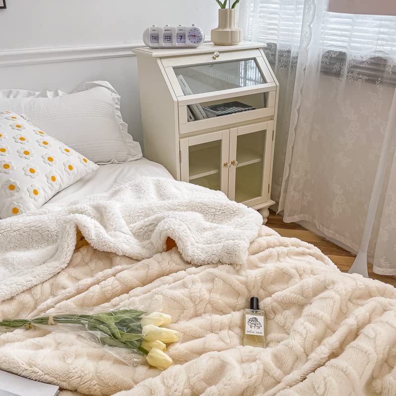 Bedbay Sherpa Fleece Blanket 70x80 Inch Beige Throw Blanket Boho Tufted Blanket Soft Warm Plush Sherpa Fleece Blanket Versatile Blanket Fluffy Blanket for Bed Sofa Couch Travel(Cream,70"x80")