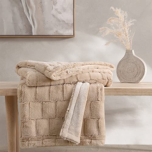 Stassie Faux Fur Throw Blanket β Soft and Elegant Blanket for Couch and Bed - 380 GSM β Cozy & Warm - Luxurious Carved Design (Wheat)