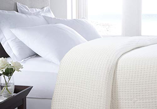 HILLFAIR 100% Soft Premium Combed Cotton Thermal Blanket– Queen Blankets– Soft Cozy Warm Cotton Blanket– Bed Throw Blanket– Queen Bed Blankets– All Season Cotton Blanket– Ivory Queen Cotton Blankets