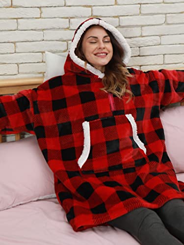 Fantaslook Wearable Blankets Quarter Zipper Blanket Hoodie Microfiber & Sherpa Oversized Sweatshirt for Women & Men(Checkered)