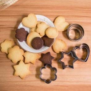 Mini Metal Cookie Cutters Set - 24 Pcs Clay Cutters / Mini Fruit Vegetable Cutters / Star Heart Round Flower Square Mini Cutters - Cookie Cutters for Kids Lunch / Mini Geometric Shapes Cookie Cutters