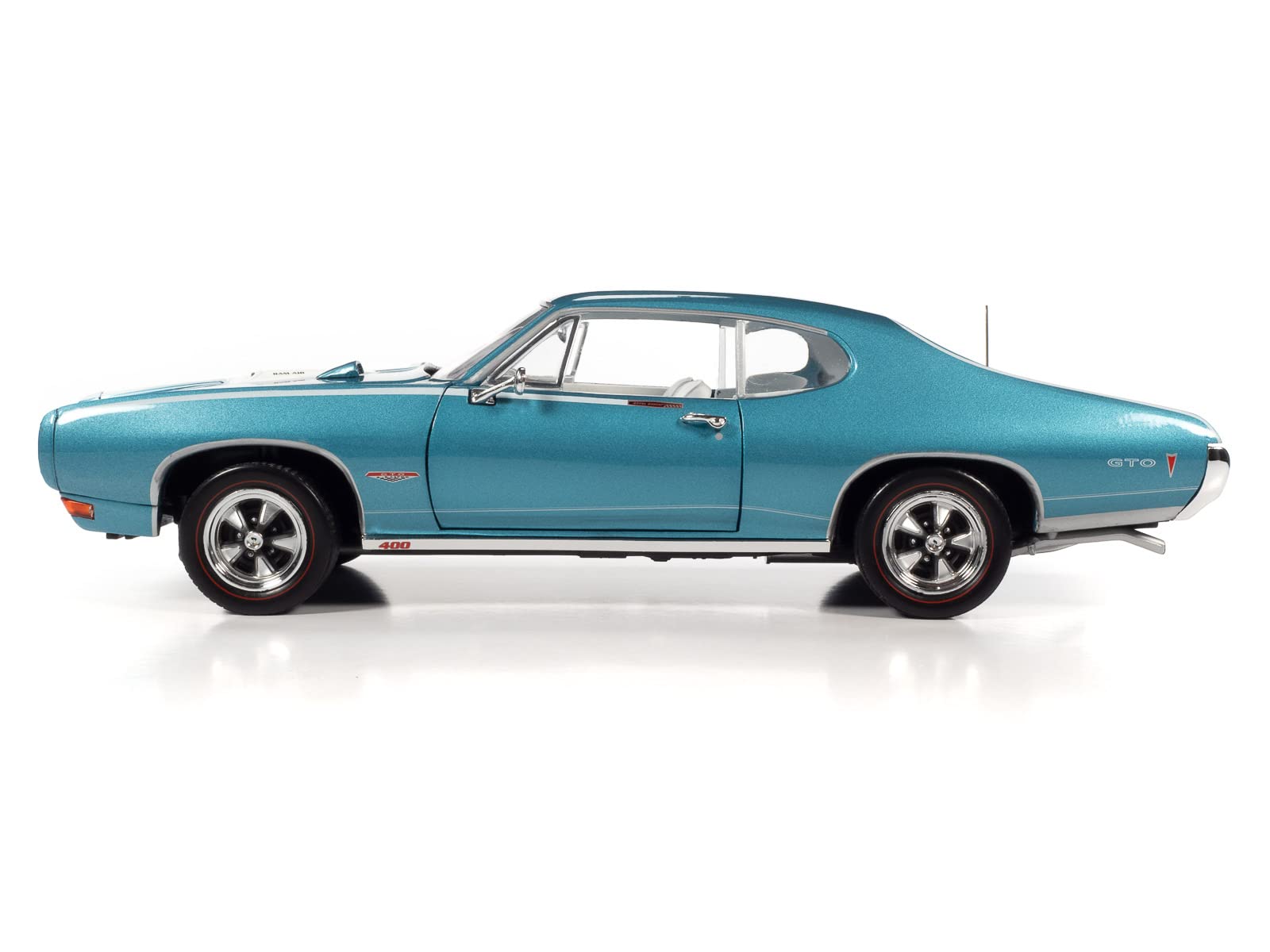 American Muscle 1968 Pontiac GTO Hardtop (Hemmings) 1:18 Scale Diecast