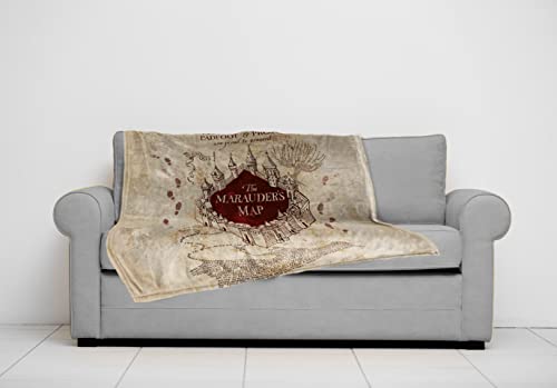 WARNER BROS Harry Potter Marauders Map Throw Blanket - Measures 50 x 70 inches - Fade Resistant Super Soft Fleece Bedding (Official Harry Potter Product)