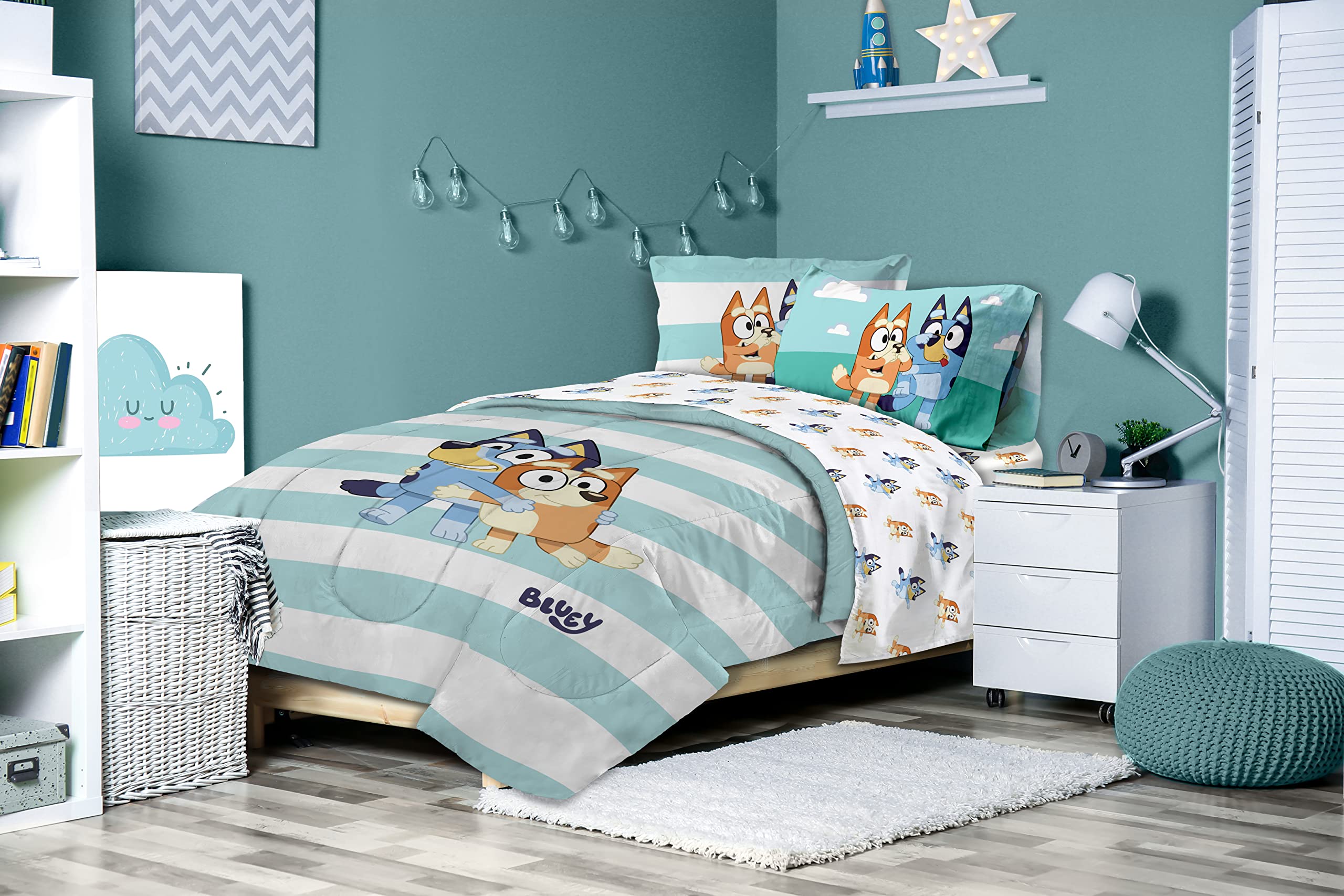 Jay Franco Bluey & Bingo 7 Piece Full Size Bed Set - Includes Comforter & Sheet Set - Super Soft Kids Bedding Fade Resistant Microfiber (Official Bluey Product)