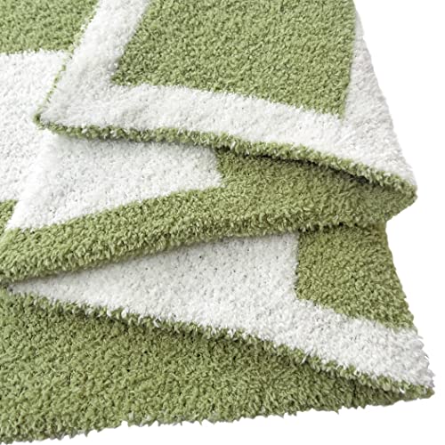 ATMOSURELY Ultra Soft Cozy Knitted Checkered Throw Blanket Microfiber Checkerboard Fluffy Blanket Sage Green Lightweight Fleece Blanket for Travel Sofa Couch 51x63 Inches (Checker Sage Green)