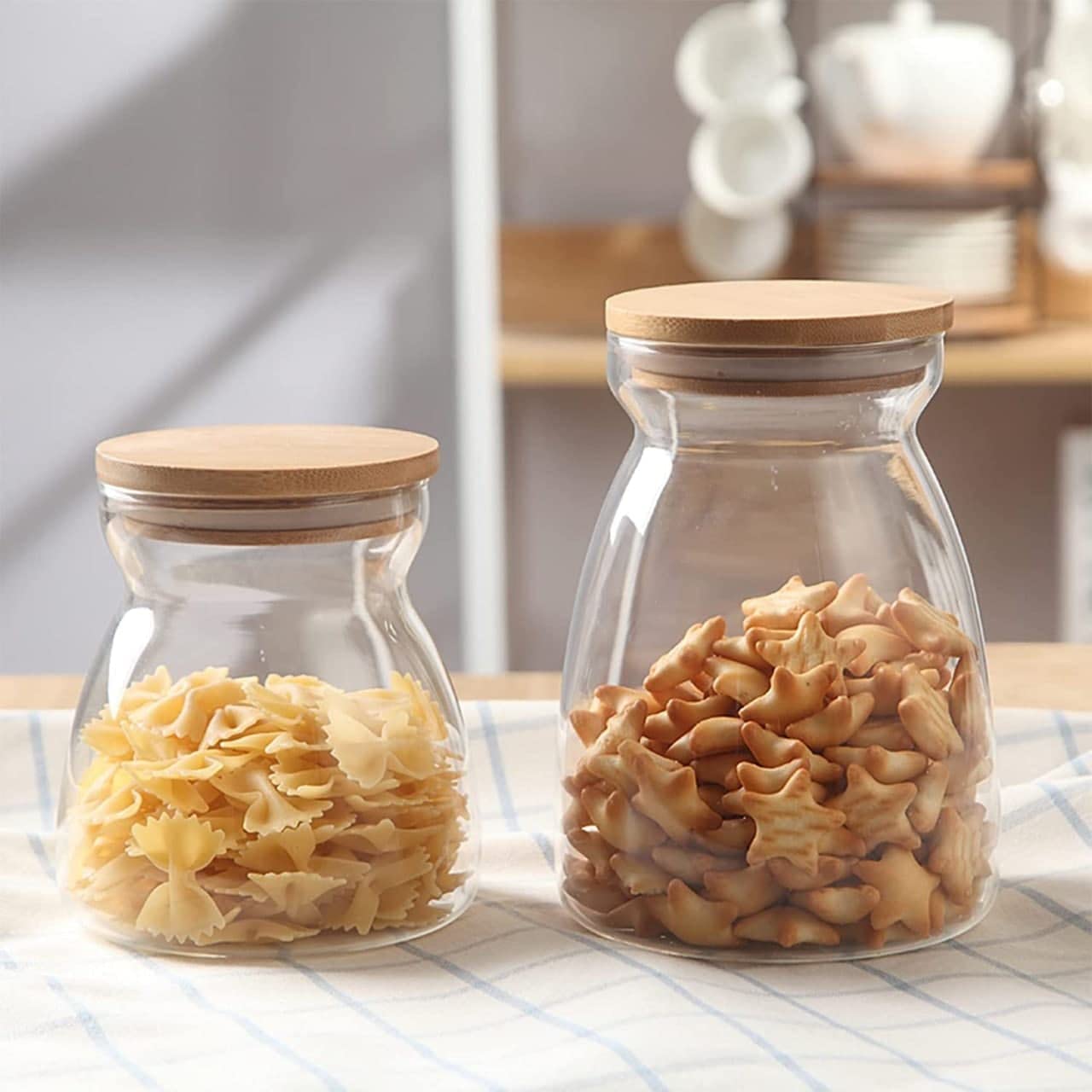 MARTVIA 1150 ML Glass Food Storage Containers with Airtight Bamboo Lid, Thickened Coffee Storage Jars for Home Kitchen, Pantry Tea, Spices, Snack,Salt,Grains,Pasta,Candy, DIY Handmade (1150 ML Set of 1)