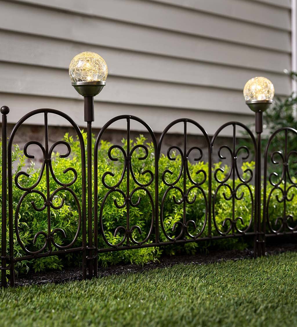 Plow & Hearth Montebello Decorative Metal Garden Edging with Crackle Glass Solar Lights, Outdoor Lighting Solutions, Six 18" L x 18" H Sections and Two 6" L x 18" H Sections
