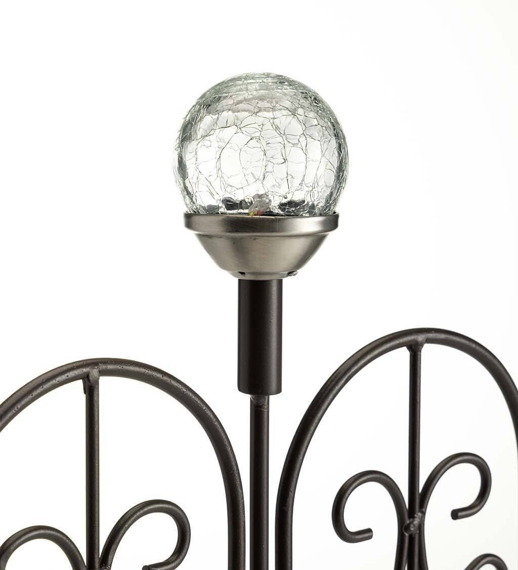 Plow & Hearth Montebello Decorative Metal Garden Edging with Crackle Glass Solar Lights, Outdoor Lighting Solutions, Six 18" L x 18" H Sections and Two 6" L x 18" H Sections