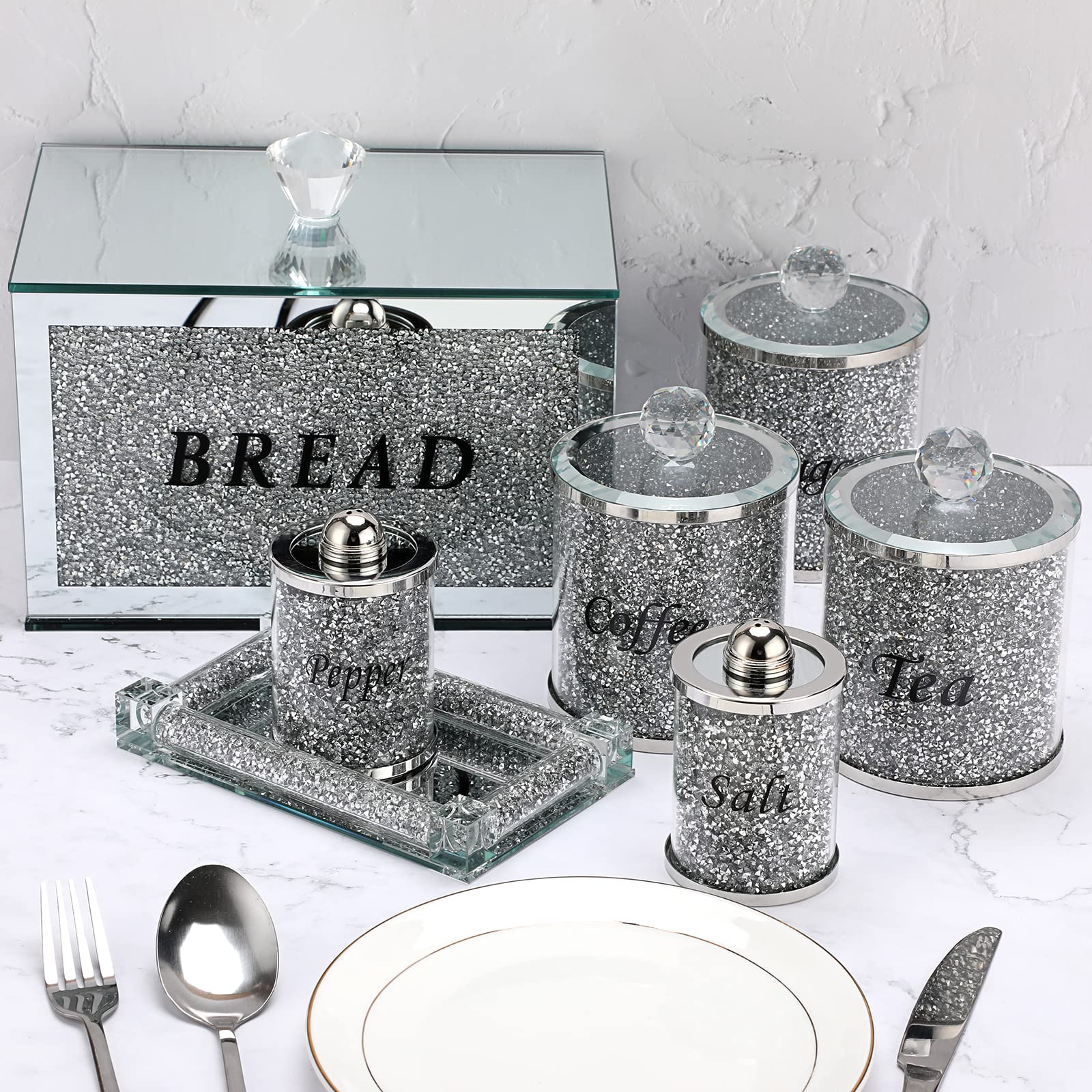 JUXYES Crushed Diamond Salt and Pepper Shakers With Tray, Luxurious Diamond Style Salt Pepper Shaker, Bling Glass Salt and Pepper Shakers, Sparkly Salt Pepper Glass Jar for Dining Table, Restaurant