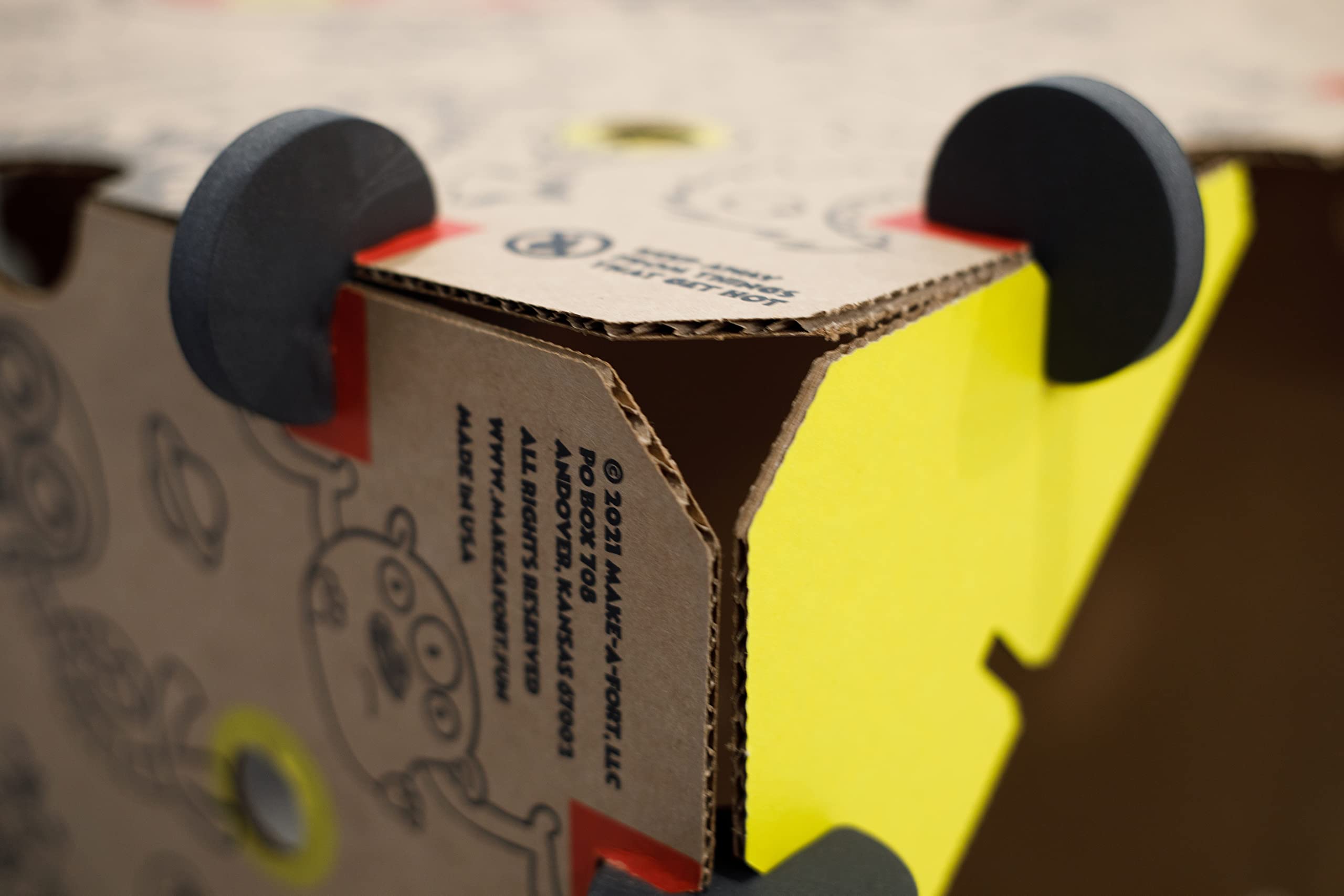 Make-A-Fort Creator Kit - Build Complex and Challenging Forts for Kids - Creative Fun for Ages 8 and Up - Build a Robot, a Rocket, a Shark, Fighter Jets, and More - Durable, Reusable, and Made in USA