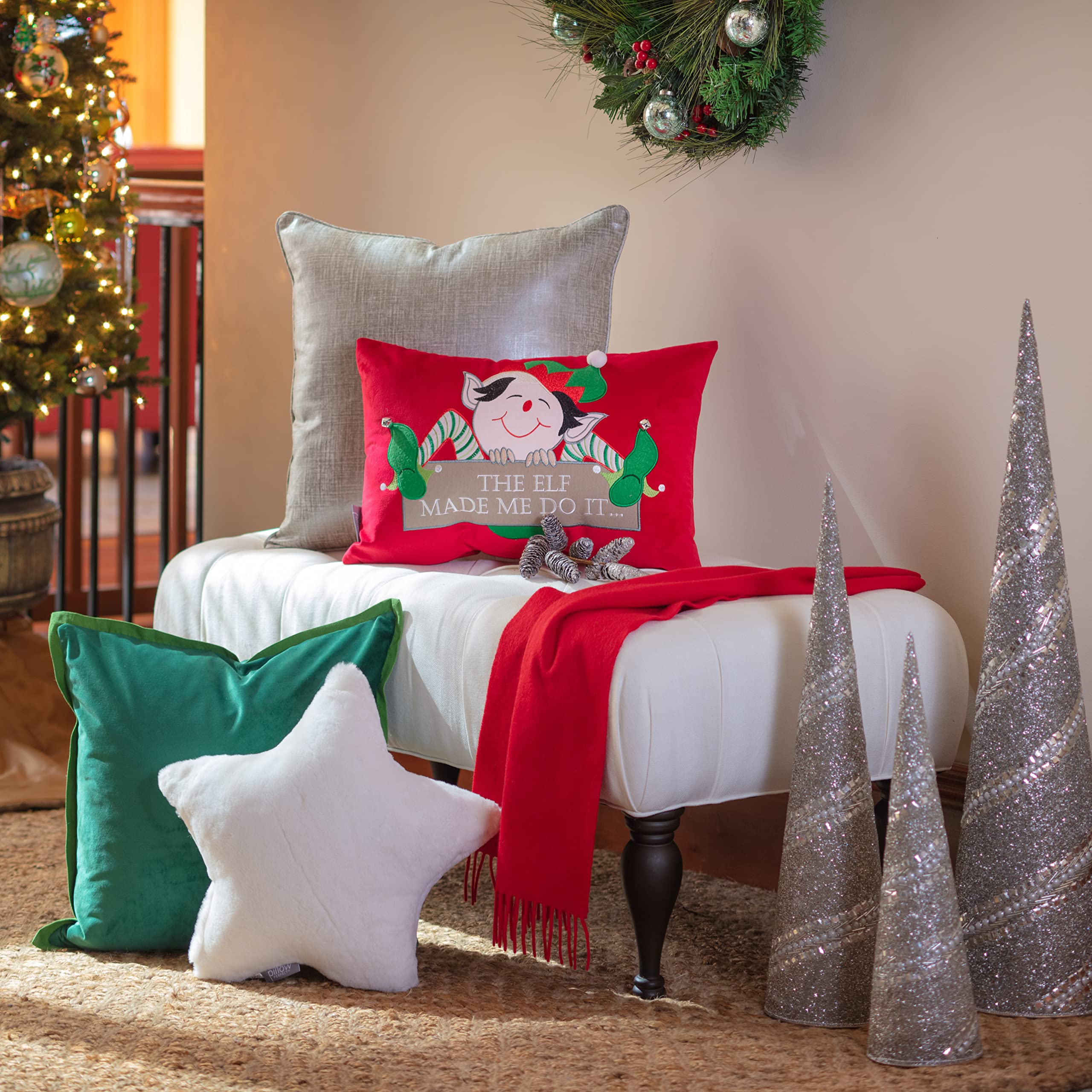 Pillow Perfect Indoor Fur Star Shape Throw Pillow, 1 Count (Pack of 1), Ivory
