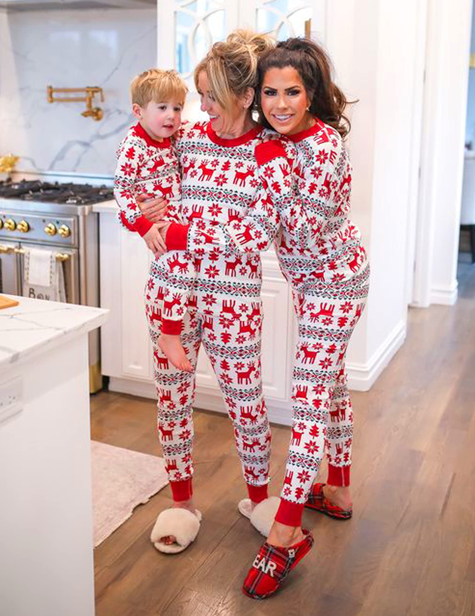 Ekouaer Christmas Pregnancy Pajamas Red Elk Pjs Long Sleeve Nursing Sleepwear for Hospital Christmas Stripe L