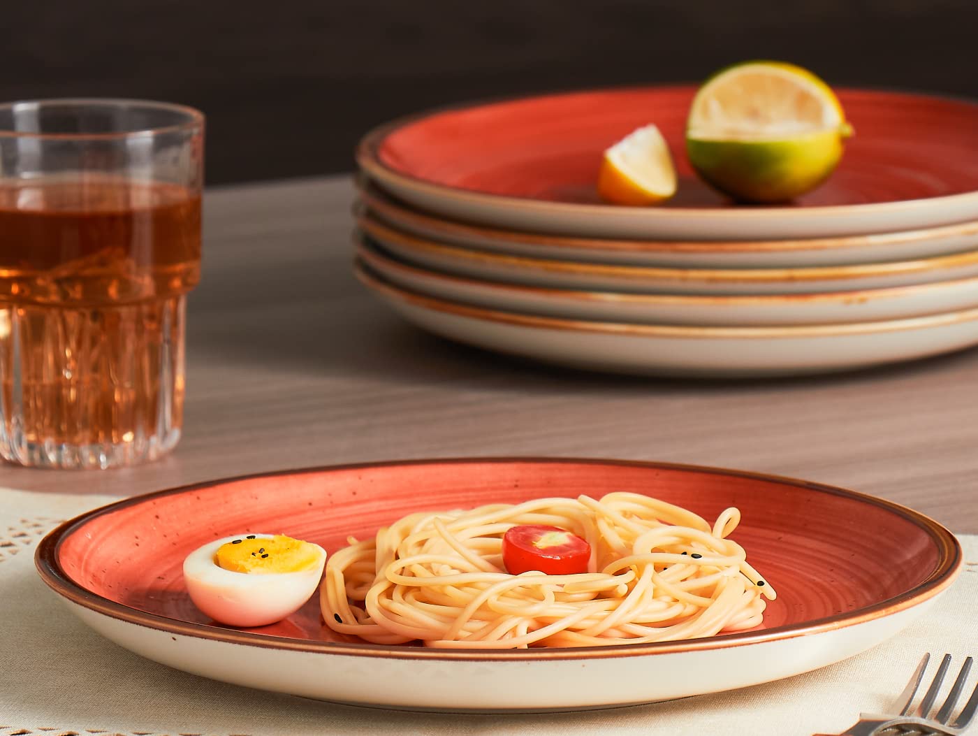 ONEMORE Dinner Plate, 10.5 Inch Porcelain Dinnerware Set/Oven, Dishwasher and Microwave Safe/Farmhouse Style/Stackable and Easy to Clean (Set of 6, Red)