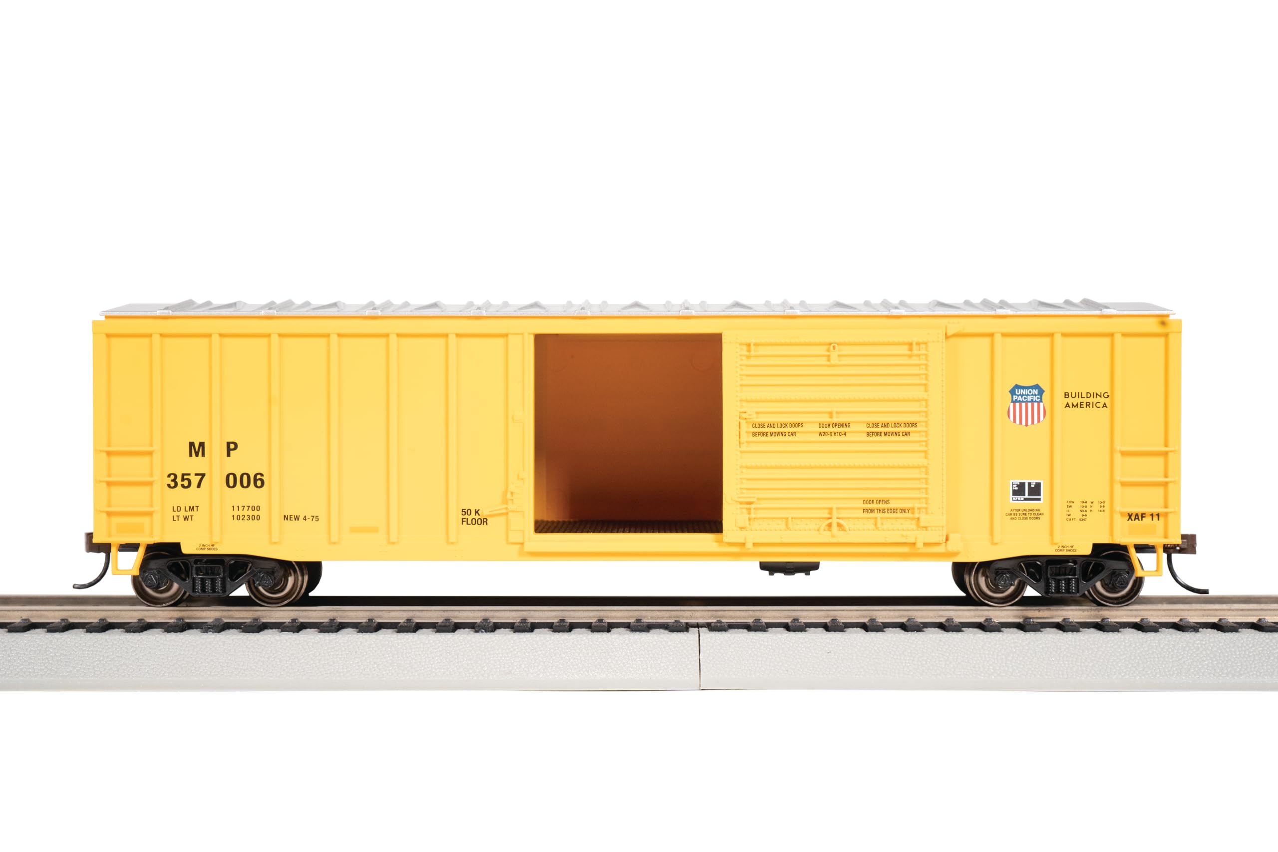 Bachmann Trains - 50'-6" Outside BRACED Sliding Door Box CAR - Union Pacific #357006 - HO Scale, Prototypical Colors
