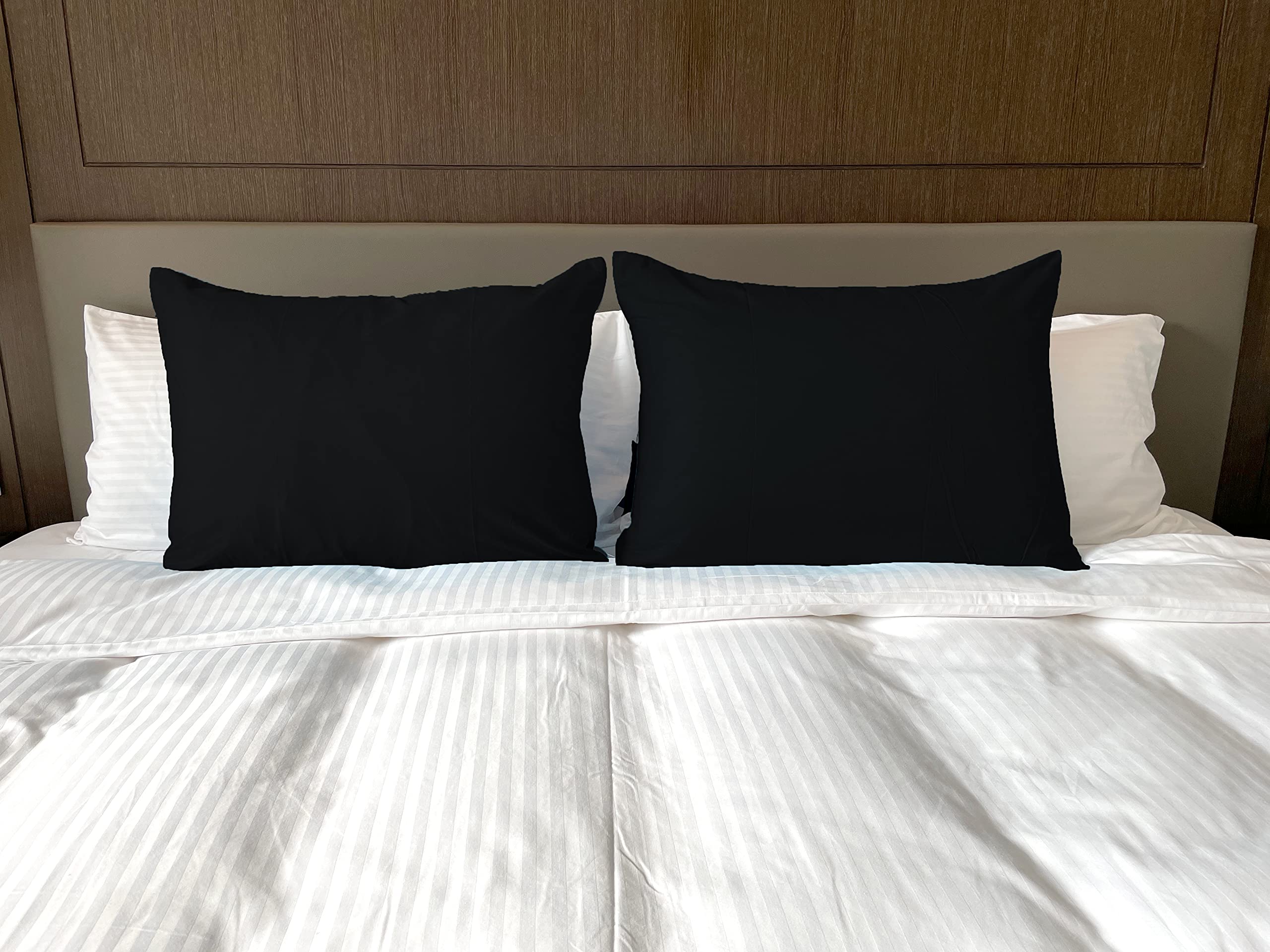 iMaylex Soft 100% Egyptian Cotton Zipper Pillow Case, Cozy and Lightweight Pillowcase, Set of 2, Black, Standard, 20" x 26"