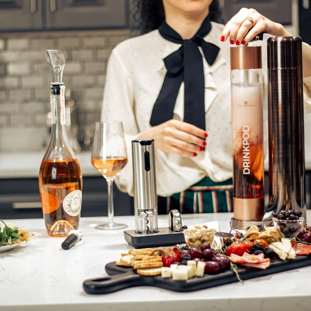 Fizzpod Sparkling Wine Making Kit Includes 2 C02 Cylinders and 3 One Liter Bottles. Sparkling Wine Fizzpod Limited Edition