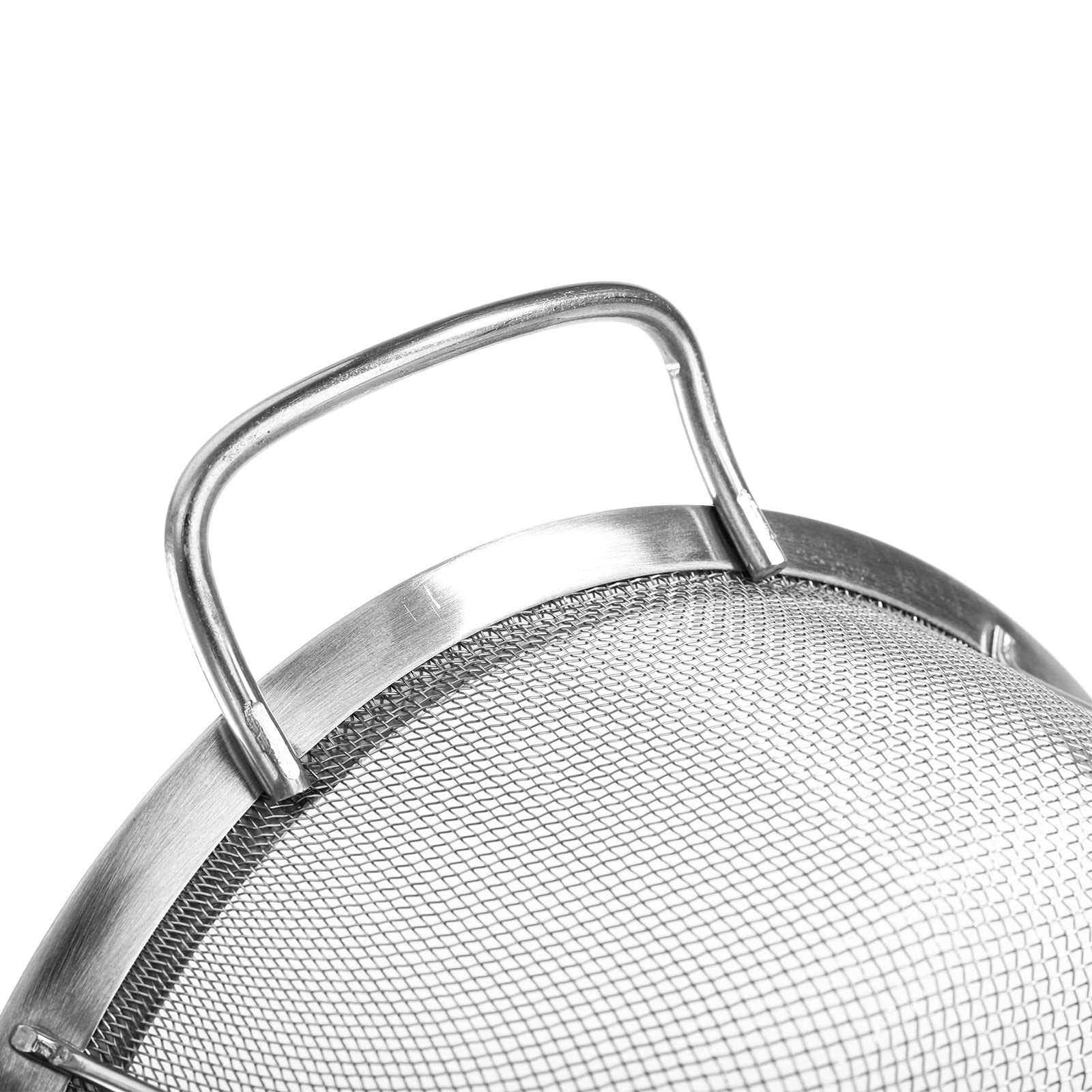 Dicunoy Set of 3 Strainers and Colanders, Stainless Steel Mesh Strainer Basket with Handle, Stackable Mesh Footed Colander for Rinse Food, Fruit, Vegetable, Strain, Drain (2.5/3/5 Quart)