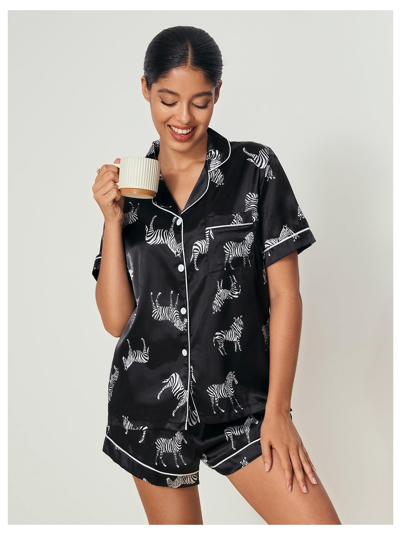 WDIRARA Women's Sleepwear Zebra Print Shirt and Shorts Cute Pajama Set Animal Black S