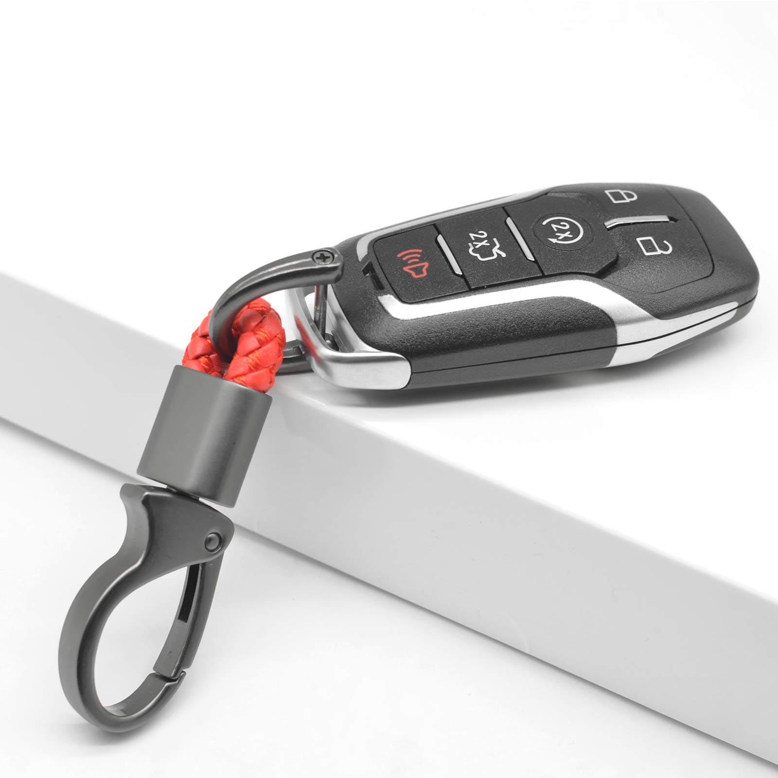 EYANBIS Car Key Fob Keychains Leather Holder Key Chain Sturdy Metal with D-Ring for Men and Women 2 Pack, 1 Pack Black & 1 Pack Red, 360 Degree Rotatable, with Screwdriver