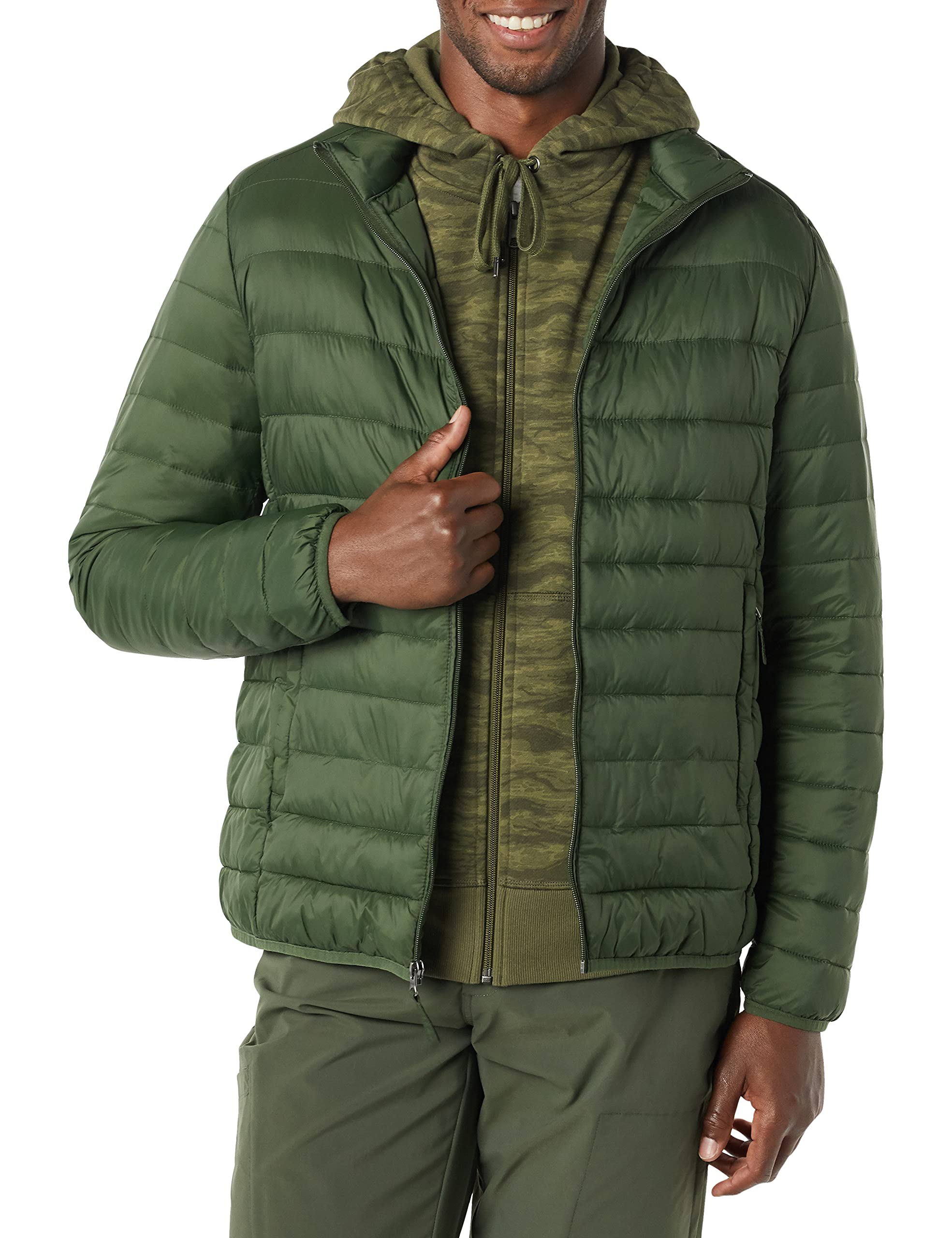 Amazon Essentials Men's Packable Lightweight Water-Resistant Puffer Jacket (Available in Big & Tall), Dark Green, Medium