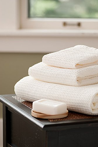GILDEN TREE Waffle Towel Quick Dry Thin Exfoliating, 4 Pack Washcloths for Face Body, Classic Style (Cream)