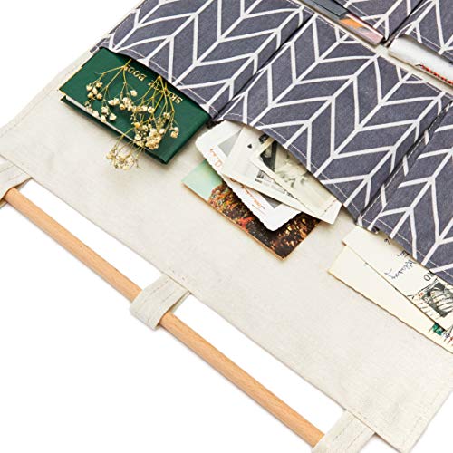 Juvale Blue Chevron Stripes Hanging Wall Organizer with 5 Pockets (17.5 x 14 in)