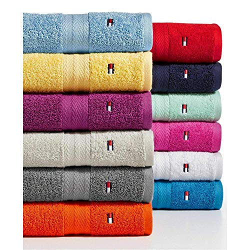 Tommy Hilfiger Solid Color Bath Towel 1 Piece - 30 X 54 Inches, 100% Cotton 574 GSM (Peacoat)