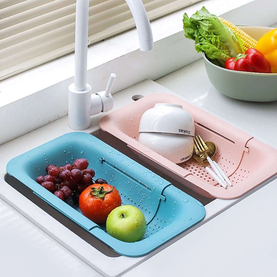 Collapsible Sink Colanders and Strainers Basket Over the Sink Colander Collapsible Colander Extendable Plastic Fruit Vegetable Strainer Drainer Basket for Kitchen(Length 14.3 inch-19.4 inch) (Pink)
