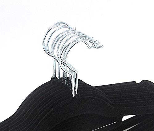 Velvet Covered Hangers β 30 Pack Non-Slip Black Hangers for Clothes β Premium Quality Materials - Easy Slide & Sturdy Design β Slim to Save Closet Space