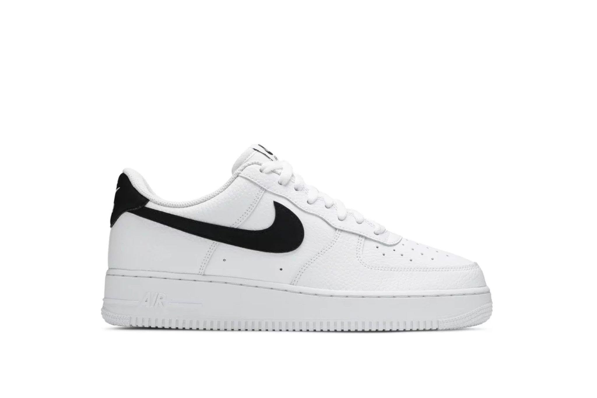NIKE Womens Low-Top Sneakers Basketball Shoe, White Black, 8.5
