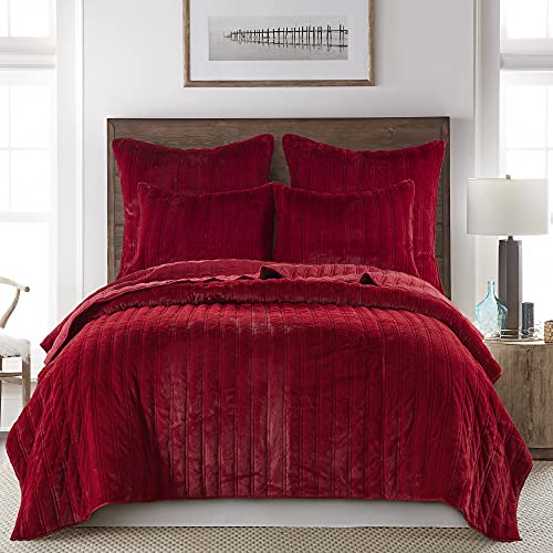 Levtex Home - Faux Fur King Quilt - Red - Quilt (106 x 92 in.) - Polyester Faux Fur