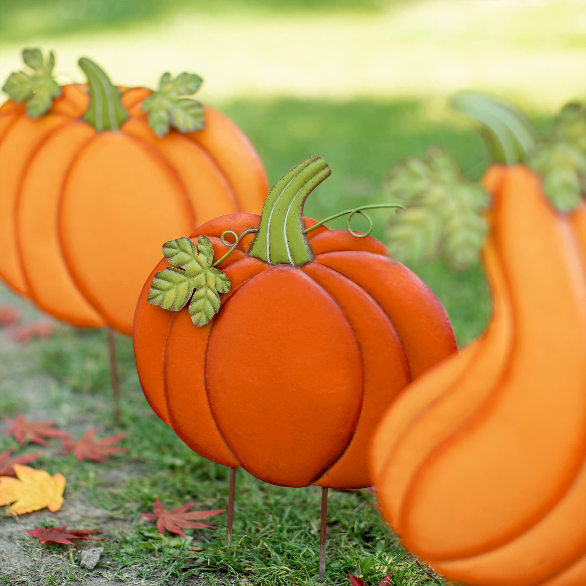 Glitzhome 42" H Fall Decorative Yard Signs with Stakes, Metal Pumpkins Garden Yard Stake for Home Lawn Yard Pathway Front Door Fall Harvest Thanksgiving Wall Hanging Decor