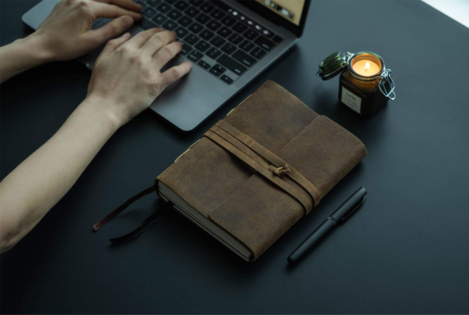 Leather Journal Lined Paper with luxury pen Handmade Leather Journal/Writing Notebook Diary/Bound Daily Notepad for Men & Women Medium, Writing pad for Artist, Sketch (8 X 6)