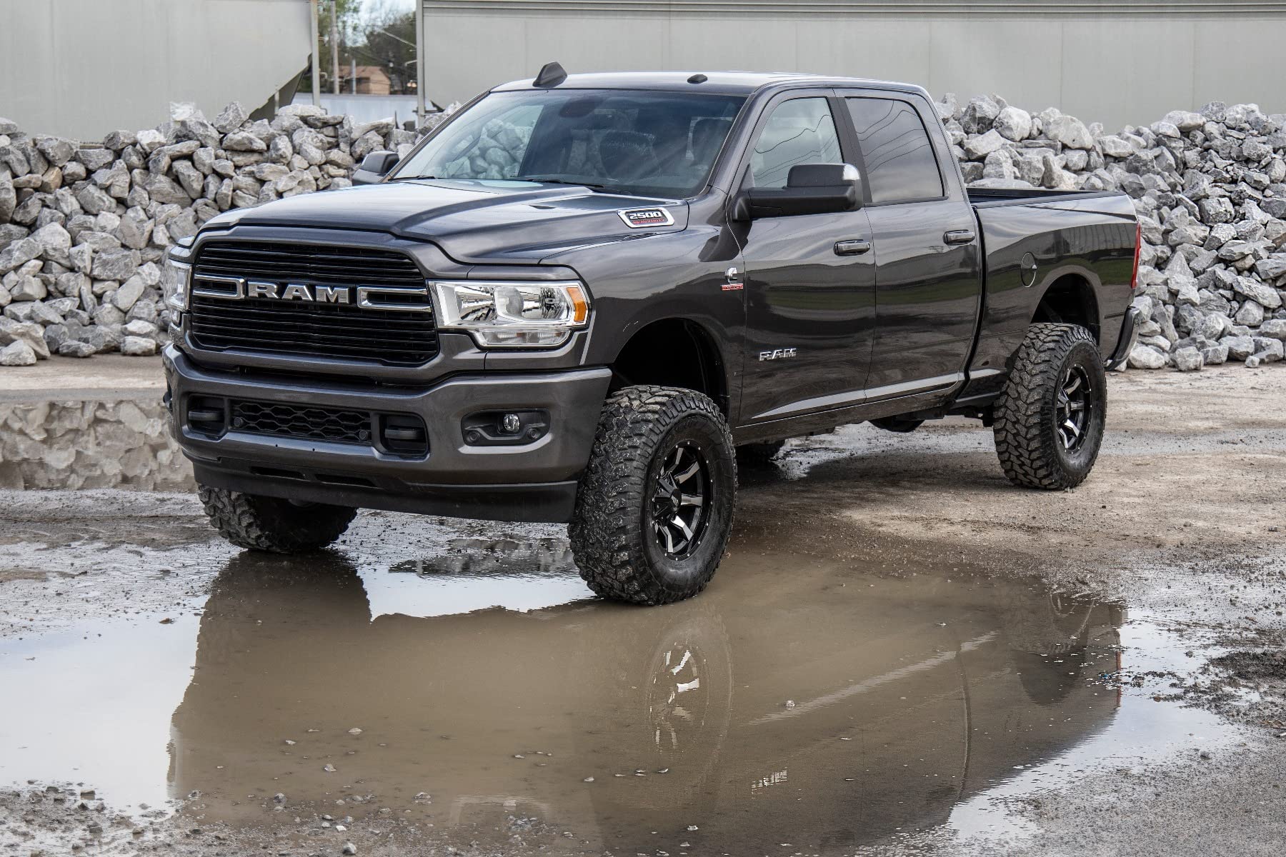 Rough Country 2.5" Leveling Kit for 14-24 Ram 2500 | 13-24 Ram 3500 4WD - 37730A