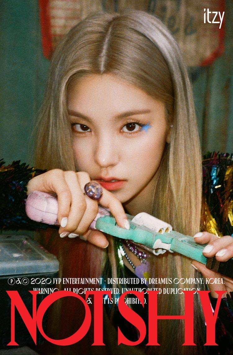 ITZY 'Not Shy' 3rd Mini Album C Version CD+72p PhotoBook+2p PhotoCard+LyricBook+Tracking Sealed