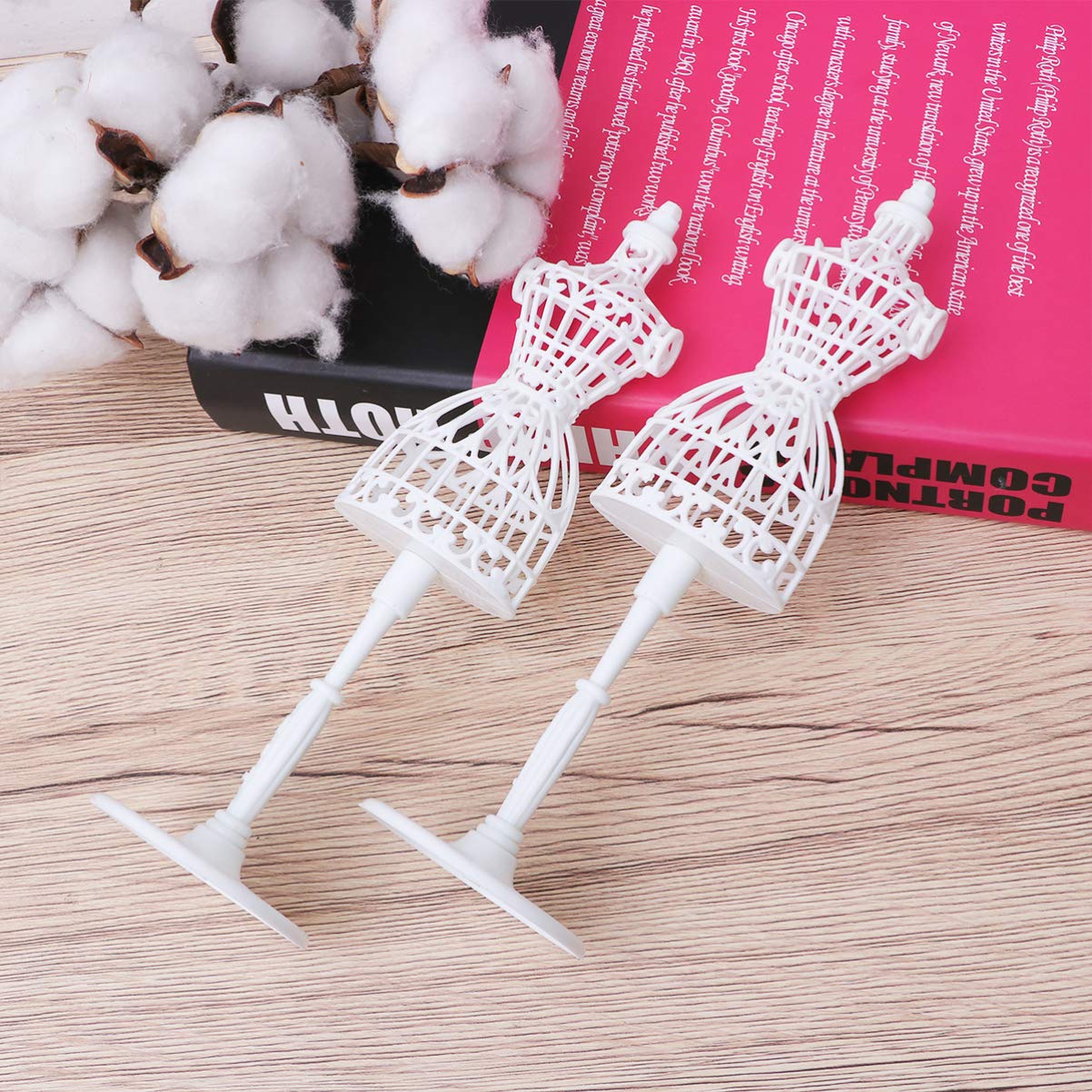 20pcs Doll Dress Form Mini Mannequin Dress Form Mannequin Model Stand Accessories for Doll Dresses