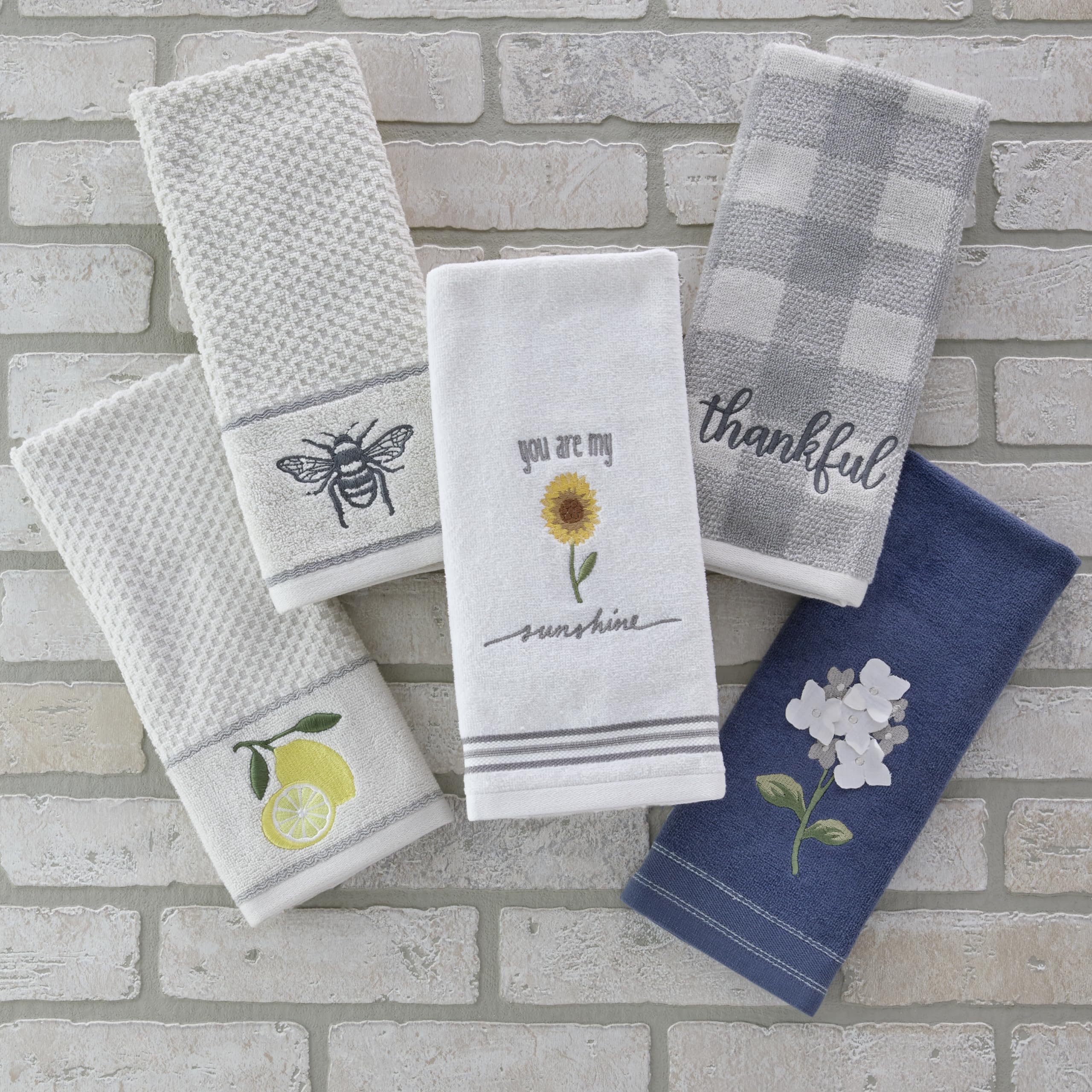 SKL Home by Saturday Knight Ltd. Thankful Plaid Hand Towel (2-Pack), Gray
