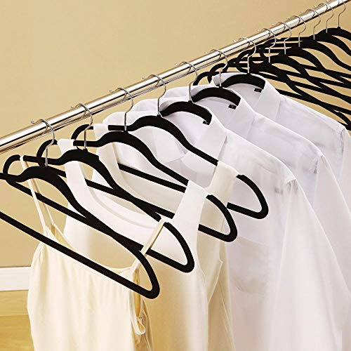 Yaheetech Non-Slip Velvet Hangers -Suit Hangers Standard Hangers (100 Pack) Heavy Duty Space Saving 360 Degree Swivel Hook Clothes Hangers for Coats Jackets, Pants,Suits and Dresses