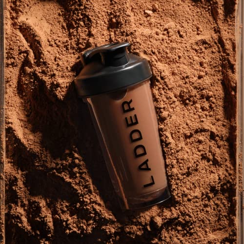 LADDER Grass Fed Whey Protein Powder Packets, 26g Protein for Muscle Gain, 7g BCAAs, 14g EAAs, No Artificial Sweeteners, NSF Certified (Chocolate, Pack of 15)