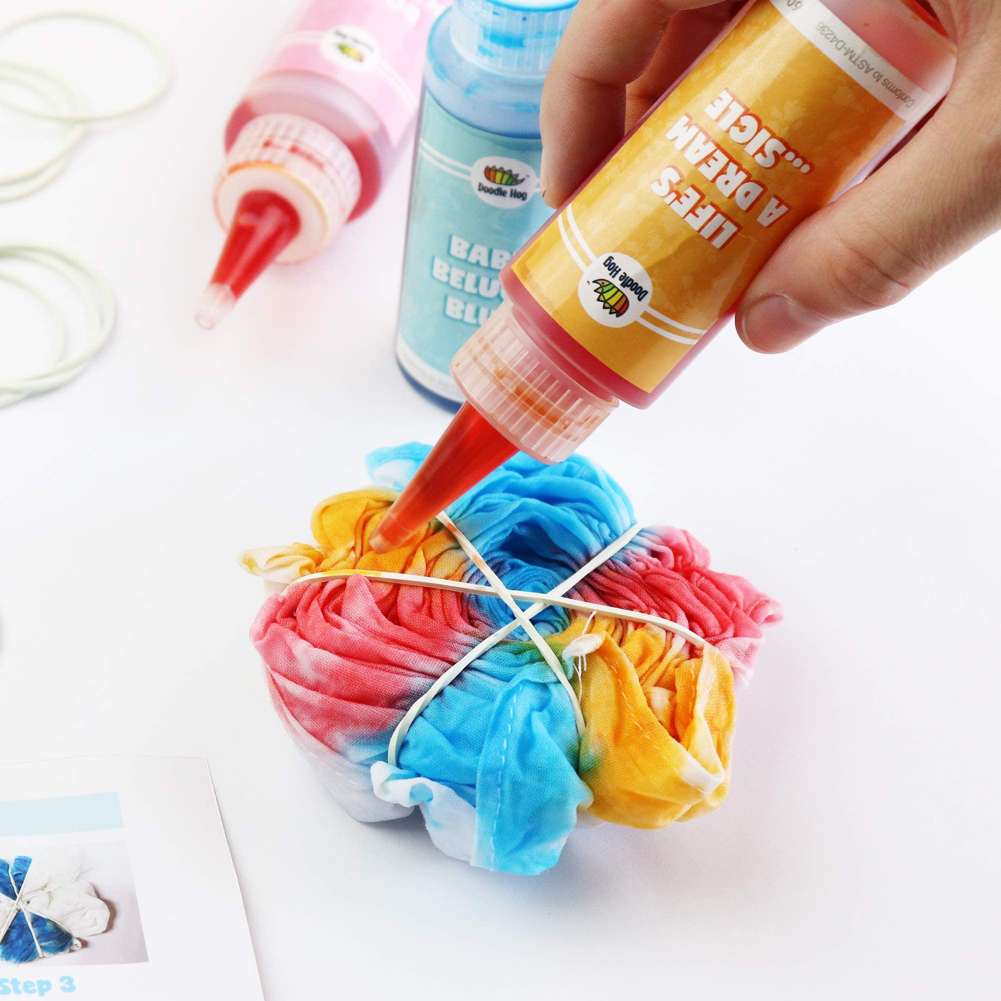 DOODLE HOG Pastel Tie Dye Kit for Large Groups, DIY Tie Dye Kit for Kids, Clothing Dye Supplies, Tie Dye Kits for Adults, 18 Full Bottles